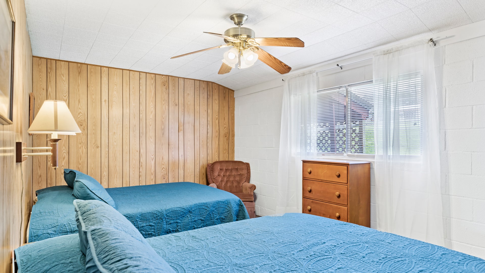 Thunderbird Lodge Studios - Spider Mountain